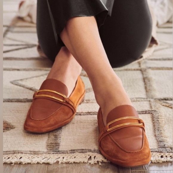 Vince Camuto Henchila Flat